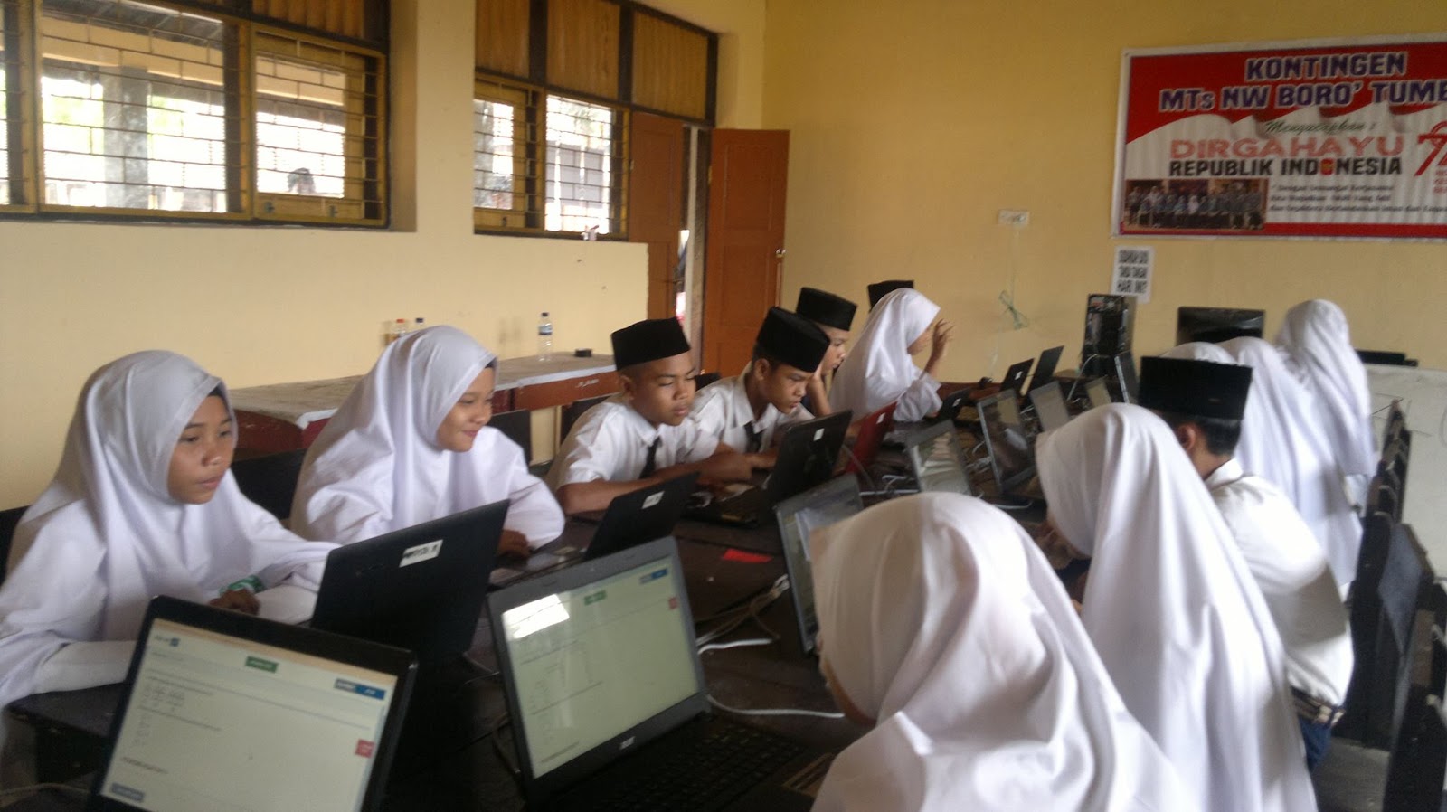 Kumpulan Latihan Soal Ujian Nasional (UN), Ujian Sekolah (US) Bahasa ...