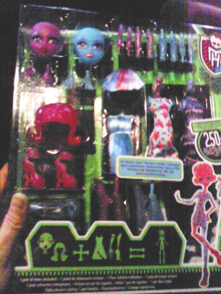 Monster High Blog: Blob Girl & Ice Girl e Mummy Girl & Gorgon Girl à Venda