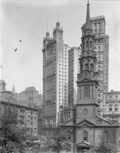 New York - History - Geschichte: Inside and outside the Park Row Building