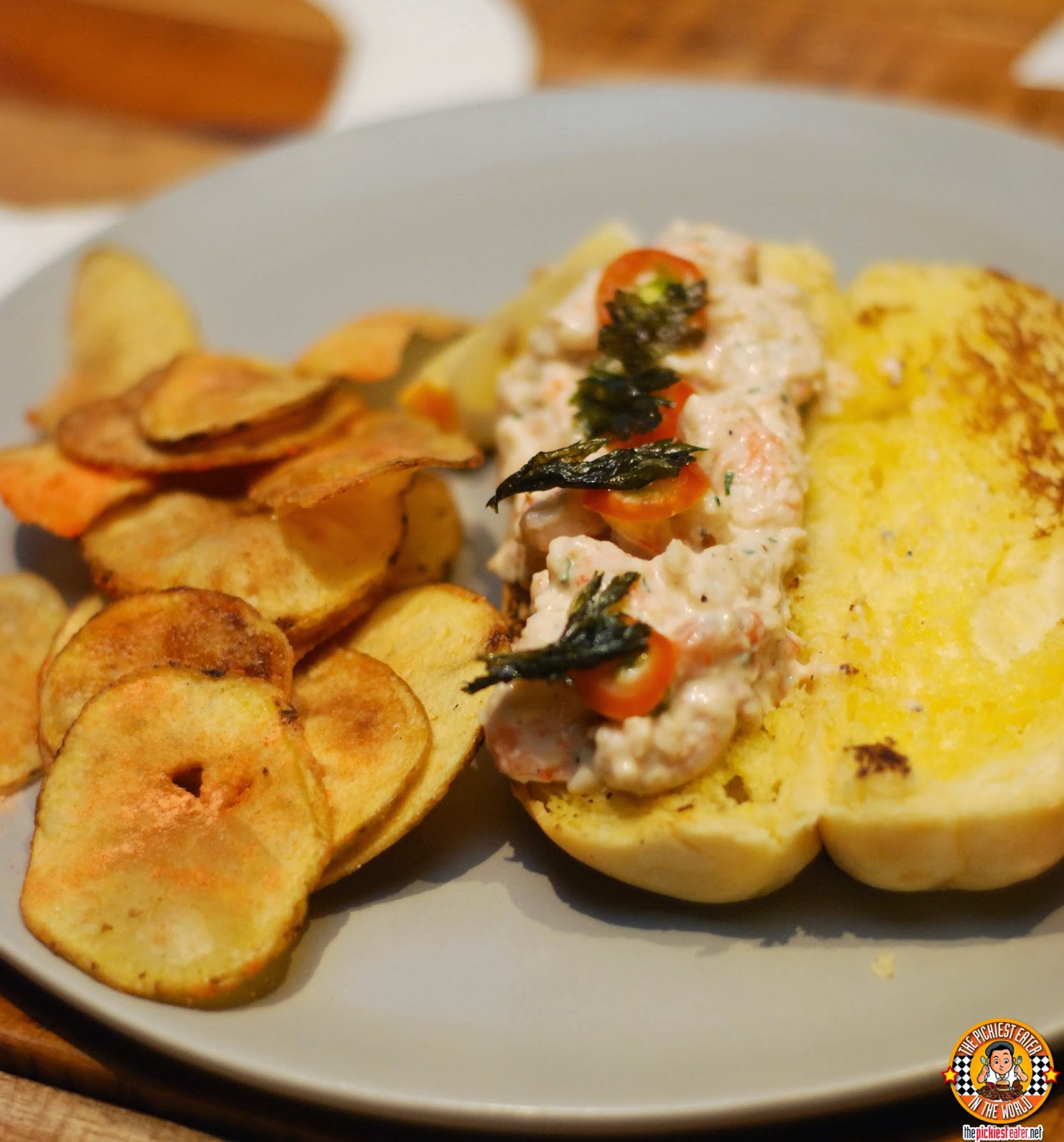 THE PICKIEST EATER IN THE WORLD: HANGING OUT AT BACKYARD KITCHEN + BREW