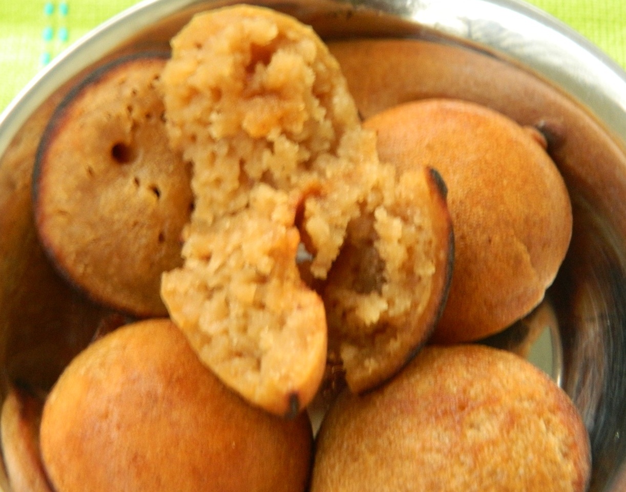 Niya's World: Nei Appam for Karthigai Deepam