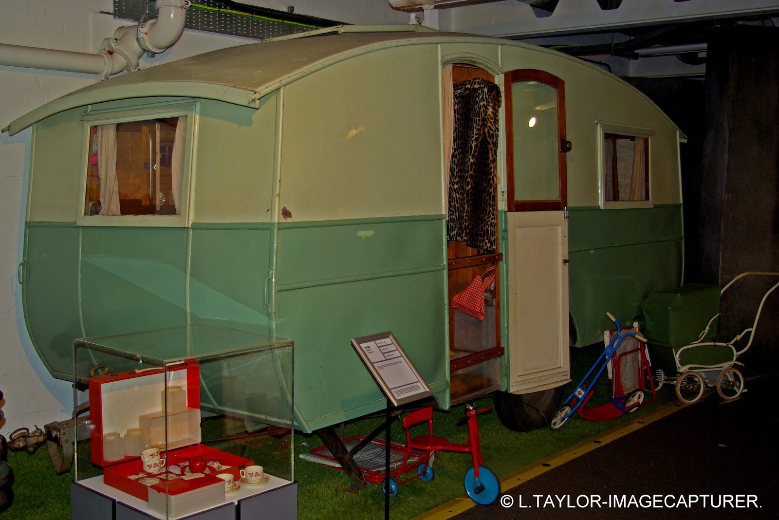 IMAGECAPTURER.: VEHICLES # 5.