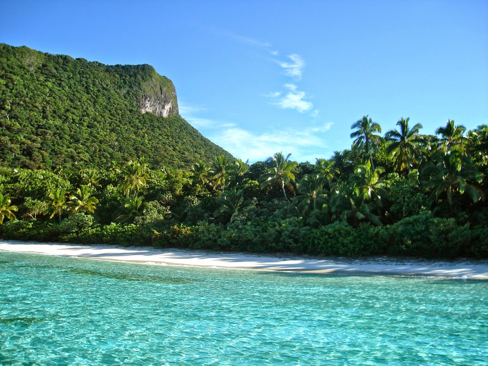 YACATA,KAIBU AND VATUVARA ISLANDS,LAND AND SEA