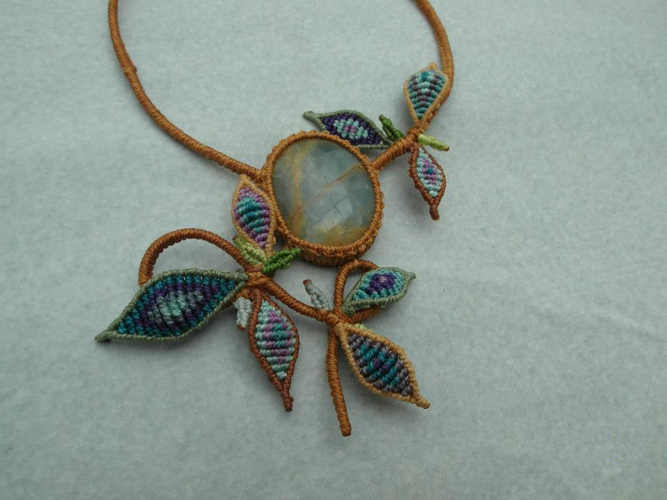 MaruHArt: collares: macrame