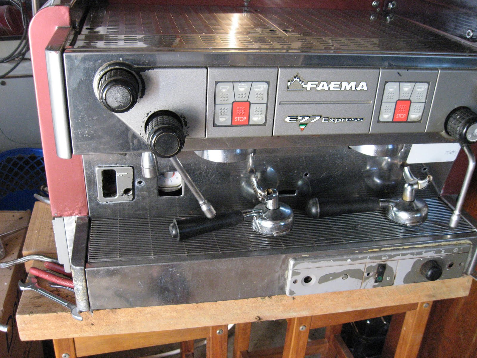 Mobile espresso van lifestyle: Faema rebuild