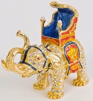ChasingTreasure.com Jewelry Boxes Blog: Animal Trinket Boxes as a ...