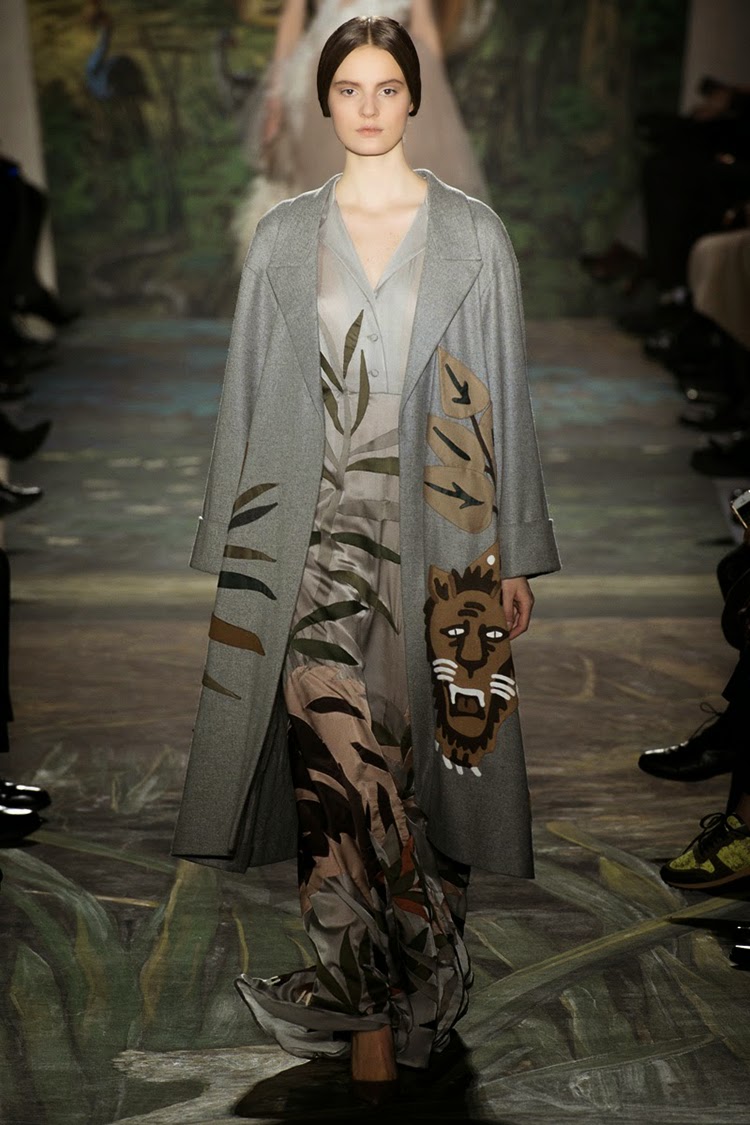 Valentino Haute Couture Spring and Summer 2014 Collections Part 1 ...