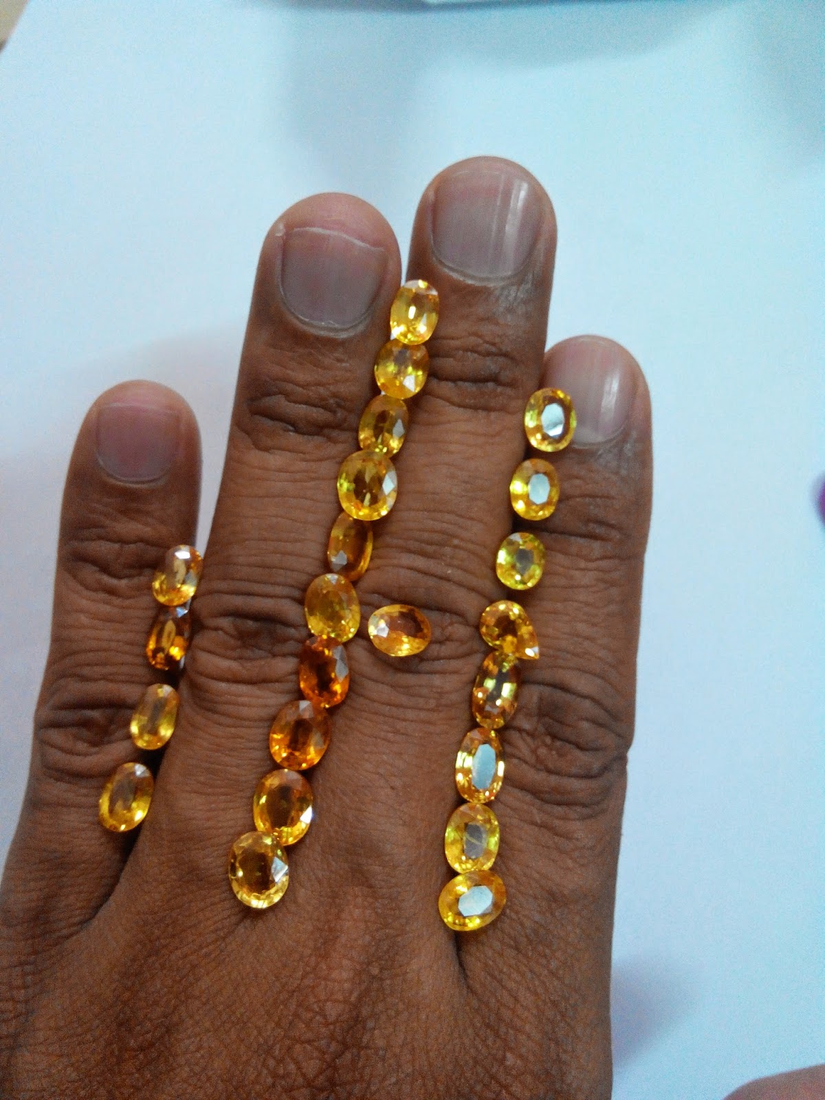 CINCIN & BATU PERMATA ASLI: NILAM KUNING SRI LANKA