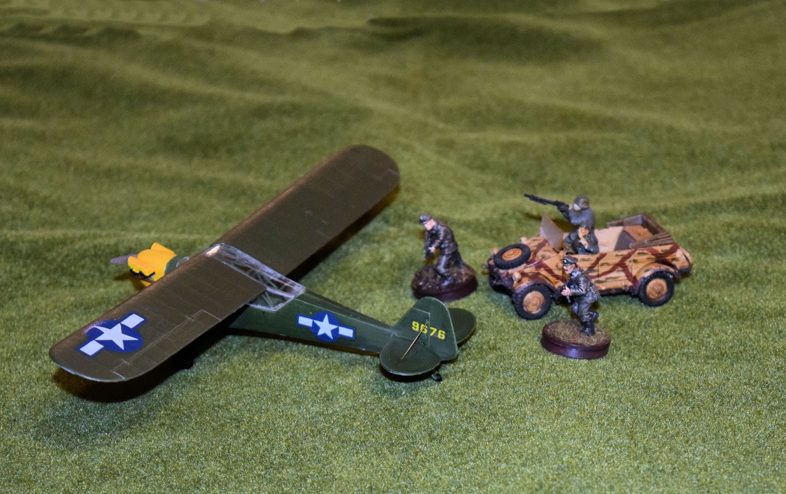 John's Toy Soldiers: SMER Piper Cub