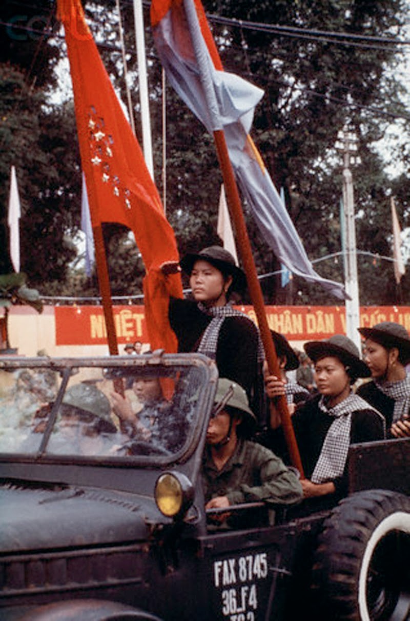 Mít sờ tơ Khù Văn Khoằm: 30-4-1975