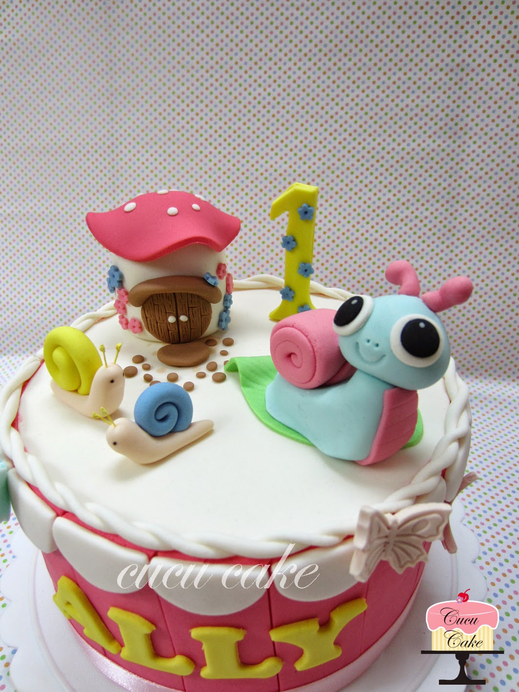 Snail Cake | Cucu Cake