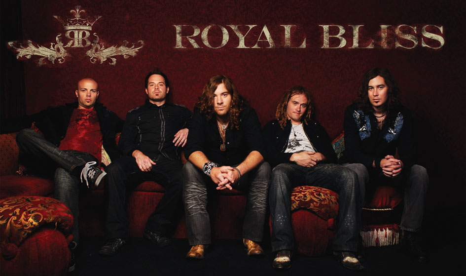 ROCK PARA TUS OIDOS: ROYAL BLISS 2012 - WAITHING OUT THE STORM