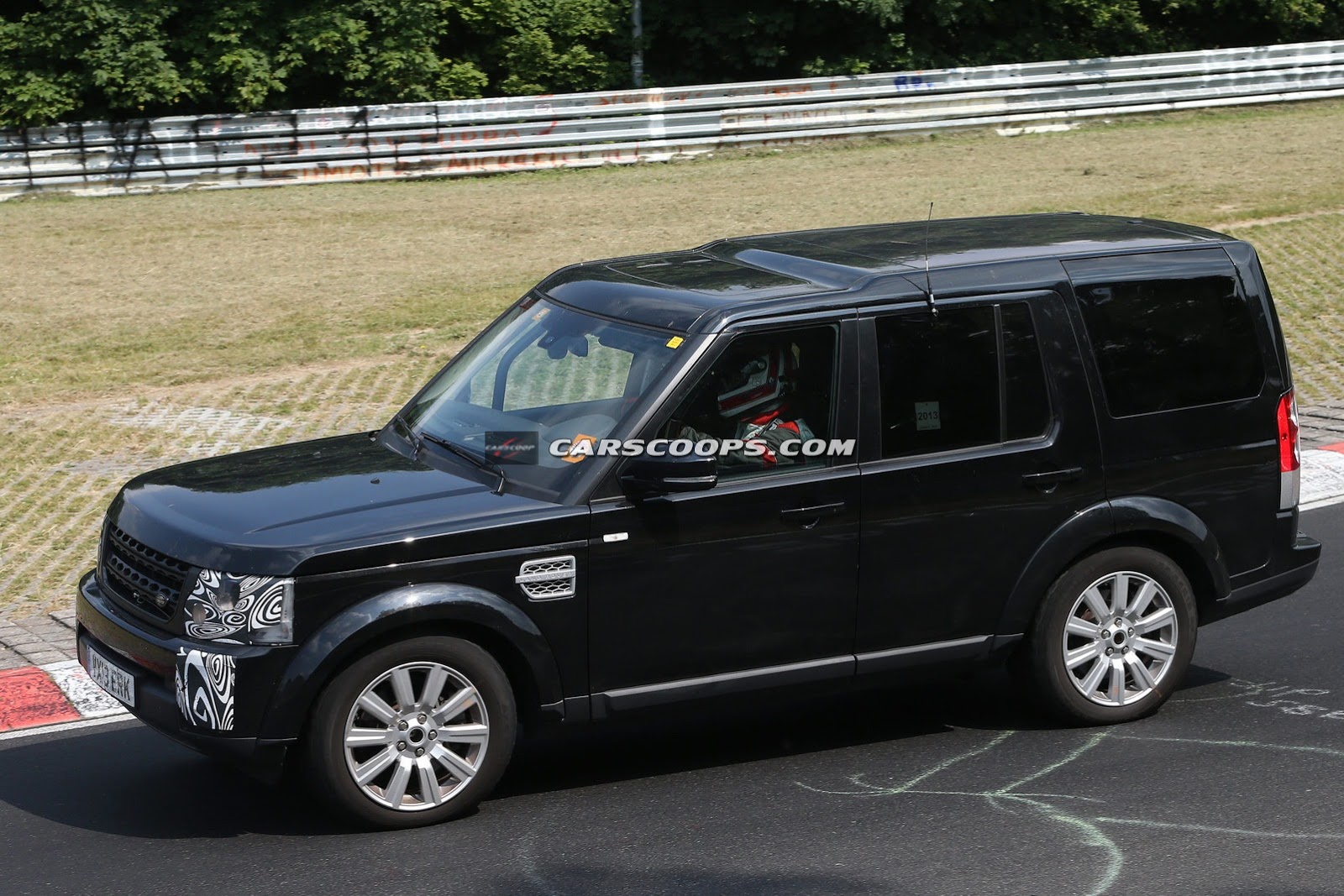 Car News Update: Land Rover Discovery Minor Chnage แอบถ่ายรถ SUV ปรับ ...