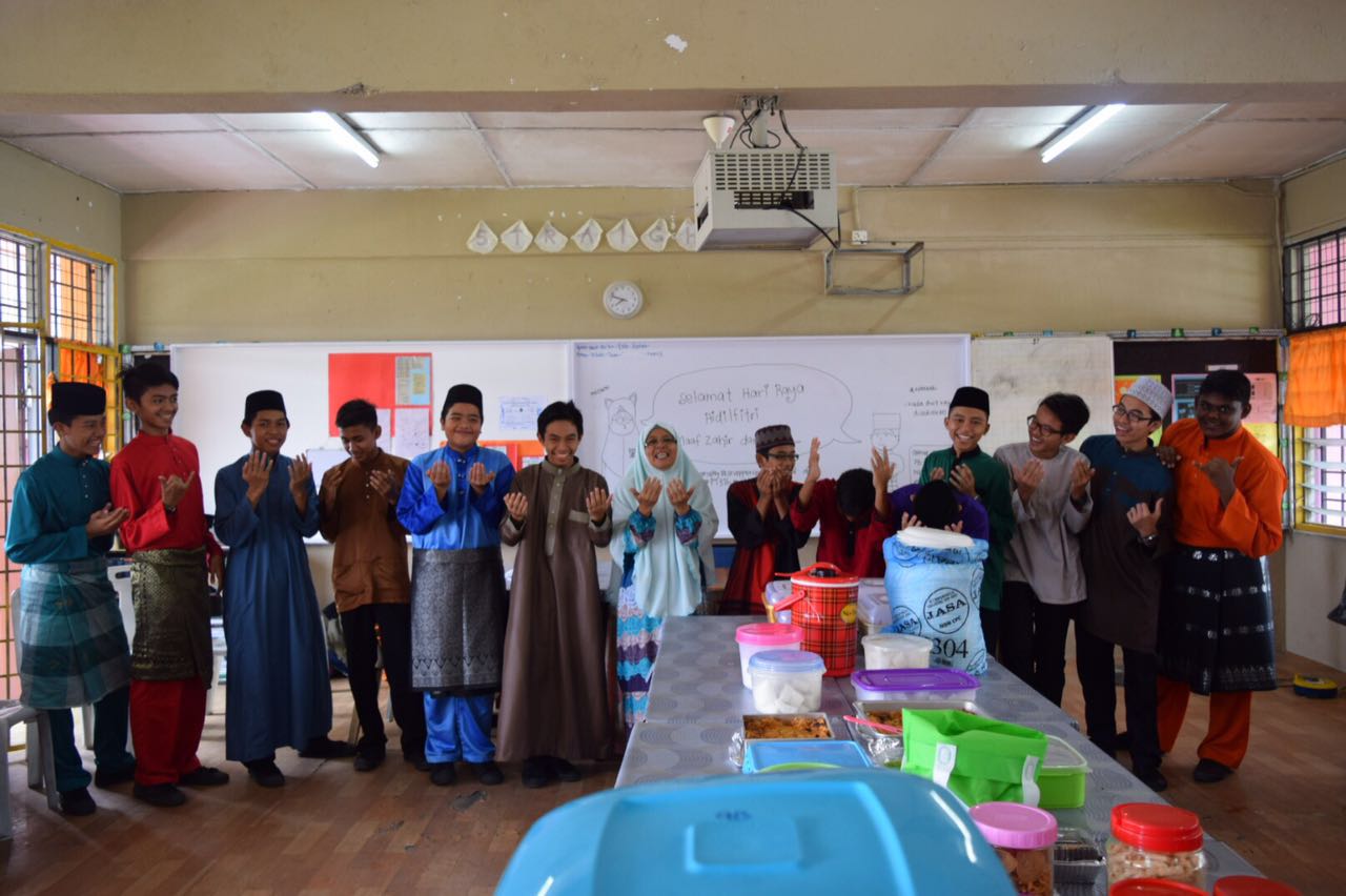 SAMBUTAN HARI RAYA PERINGKAT SEKOLAH 2016 ~ SAM RAWANG
