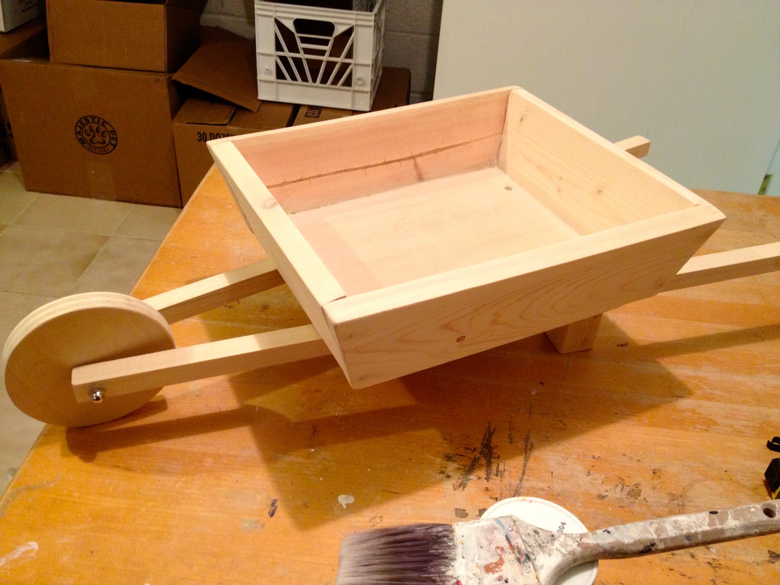 DIY Mini Wheelbarrow - Jaime Costiglio