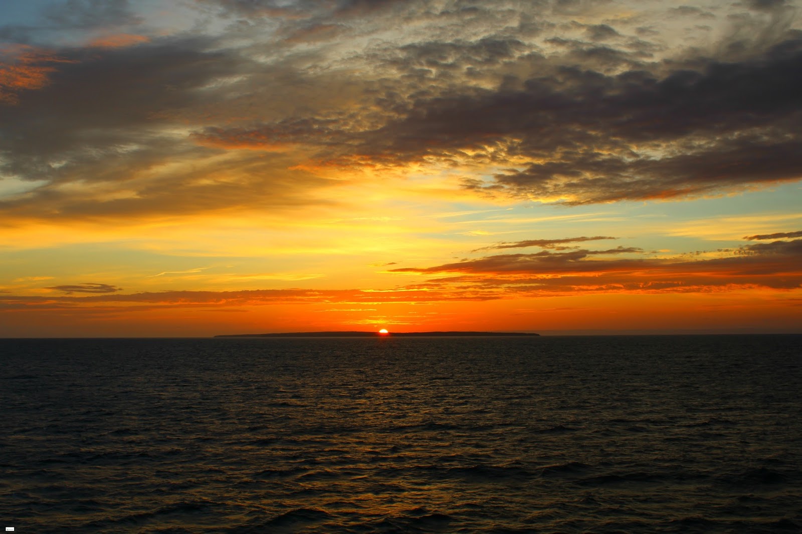 Sunrise CAT Ferry Ride from Prince Edward Island to Nova Scotia ...