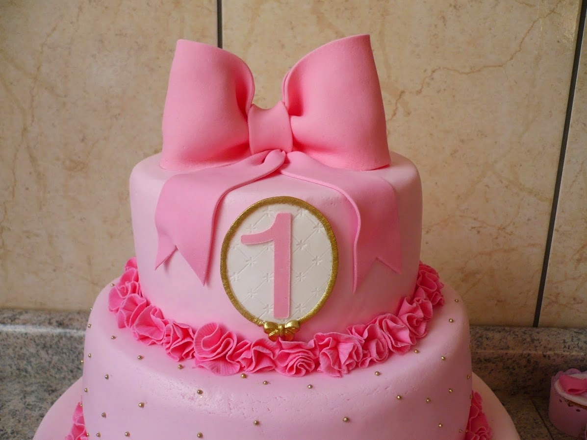 San Cooking: Bolos e Cupcakes com Laços