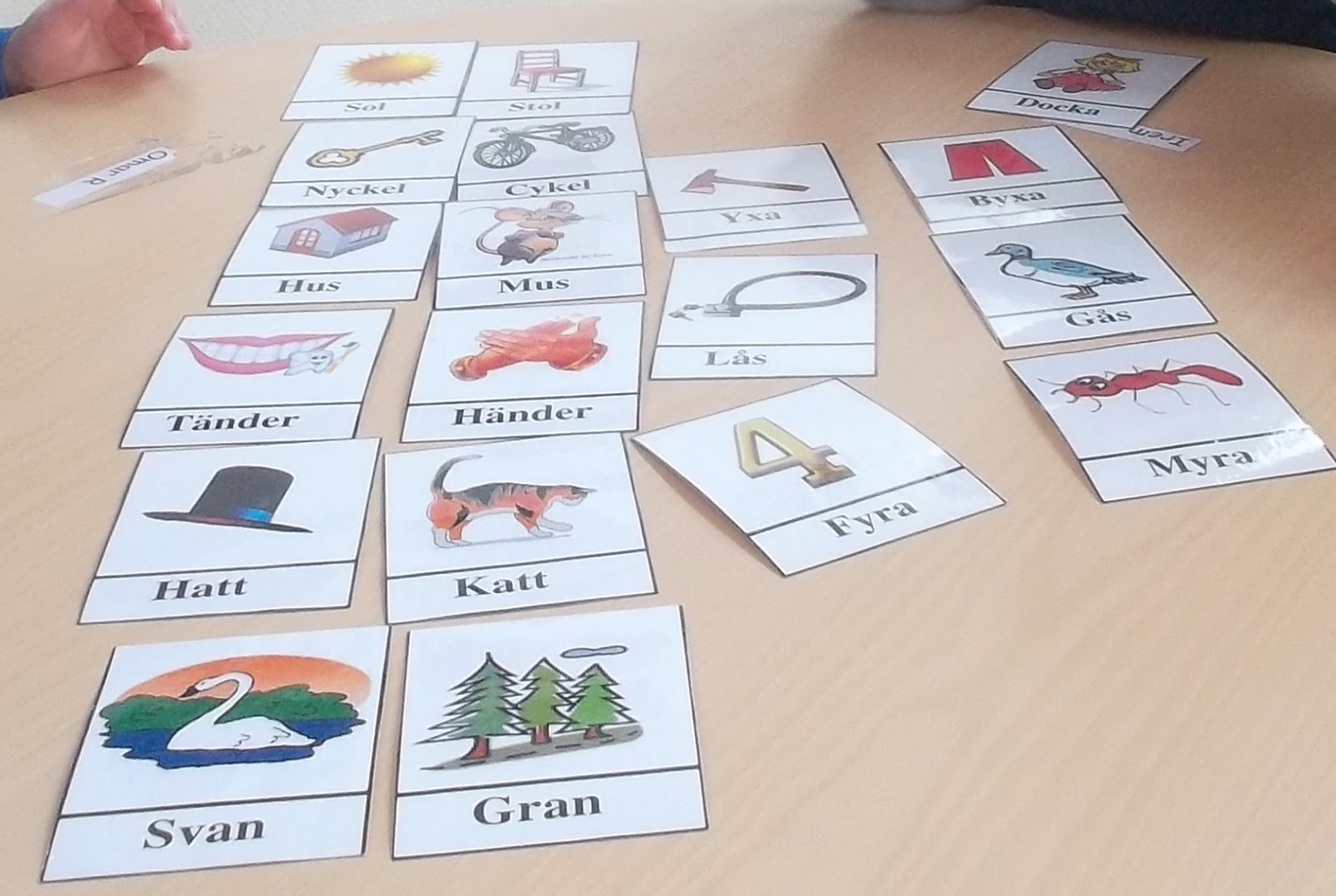 Mary on the moon: Träna på rim