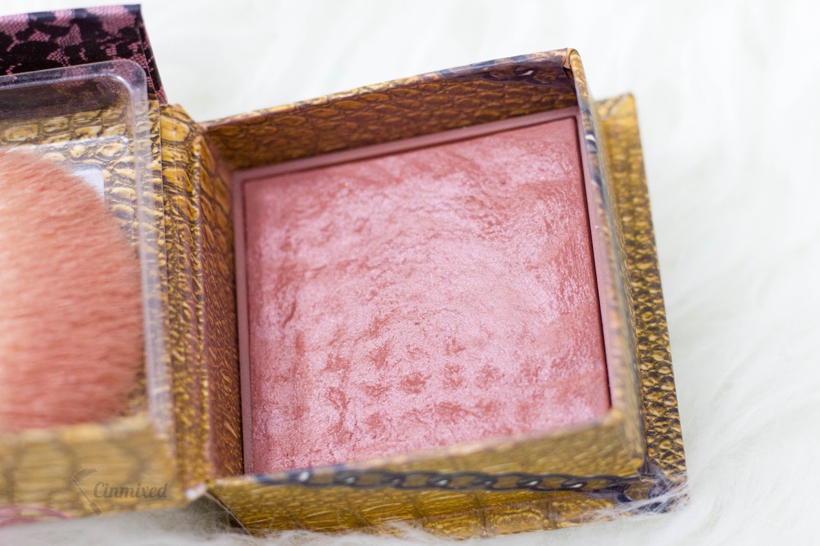 Rockateur blush de Benefit