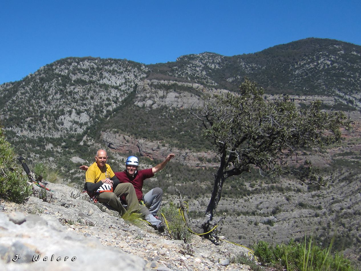 Cosmos 1402 a la Paret del Pessó