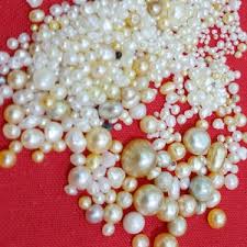 Brenda Hyde: Diving for Pearls in Bahrain