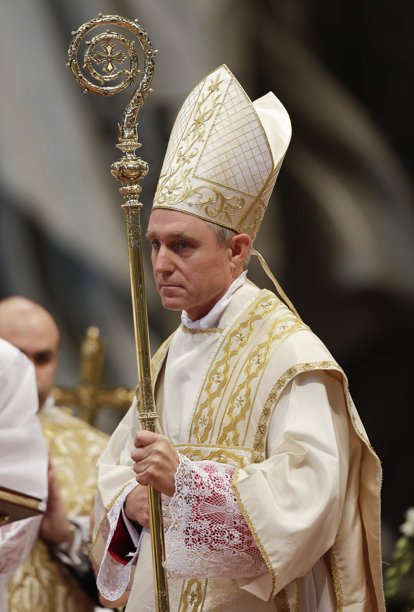 southern orders: HOW SHOCKING AT A PAPAL MASS IN THE ROMAN RITE, ROMAN ...