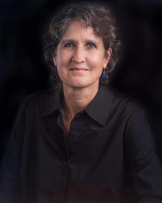 The View from Sandieland: The Path of Presence with Synthia Andrews