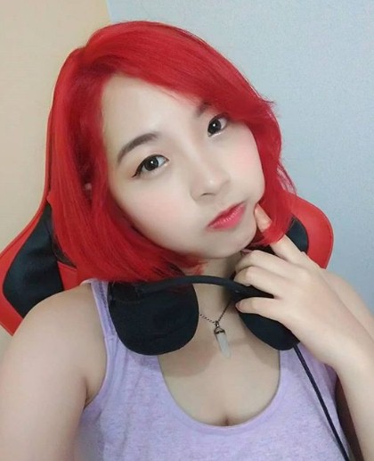 Biodata Kimi Hime Gamer Dan Caster Bagus E-Sport - Bhonciel