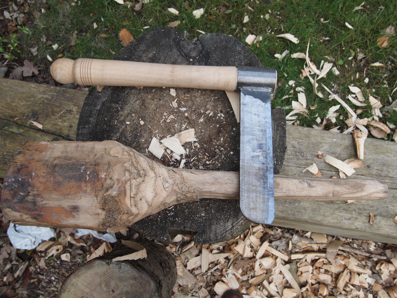 Holt & Heath Wooden Treenware: Riving green oak.....