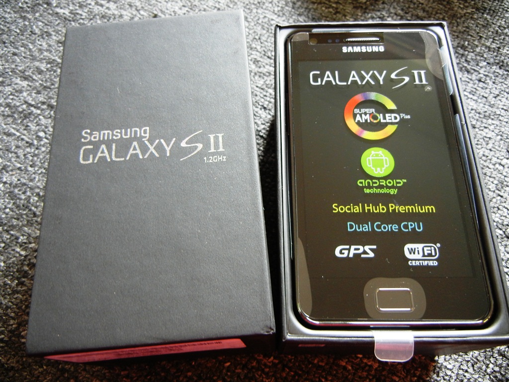 平成の光 The Light that Shines the Era: Samsung Galaxy S II (GT-i9100)