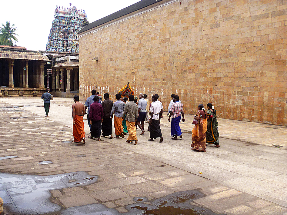ESTUDANDO YOGA: PANCHA BHUTA STALAM - JALA LINGAM TEMPLE III