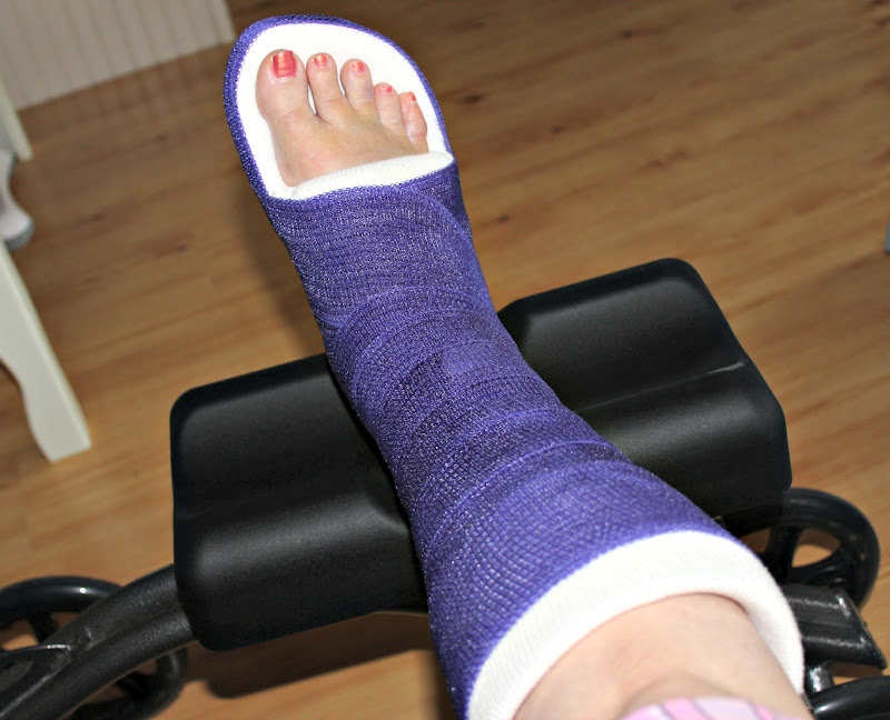 FLY AWAY HOME : Happy Birthday to me!