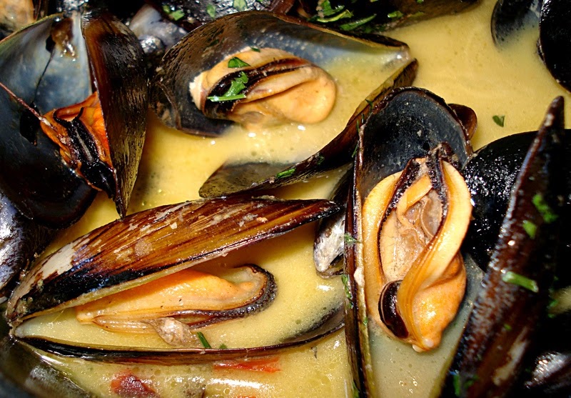 Receitas Deliciosamente Simples: Mexilhão com Natas