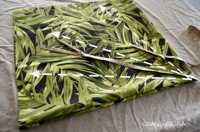 Padded baby play mat tutorial ... the quickest and easiest DIY baby ...