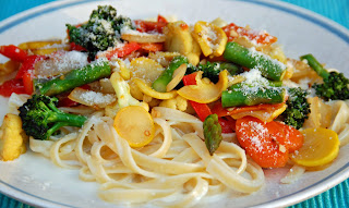 Southern Lady's Recipes: Fetticcine Alfredo Primavera