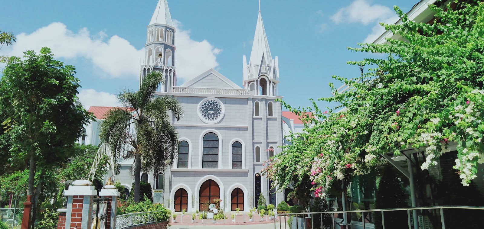 LEXICAL CROWN: SAINT PAUL UNIVERSITY OF TUGUEGARAO CITY