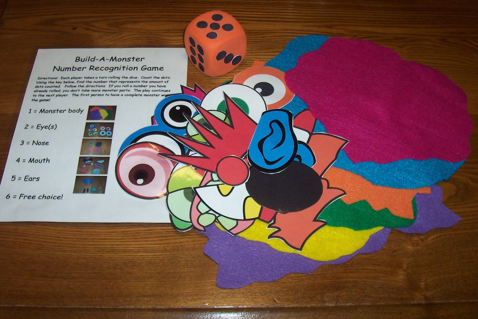 Katie's {Little Ones} Learning Lounge: Literacy Activity Bag #2 - Monsters