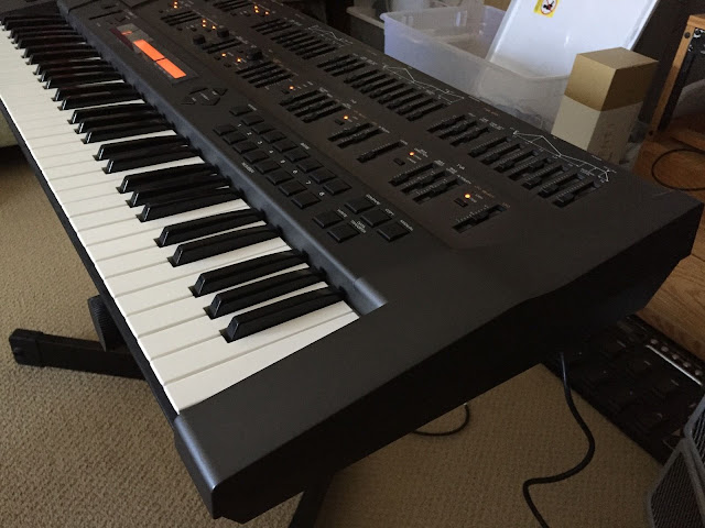 MATRIXSYNTH: Roland JD-800 Synthesizer in *mint* Condition with Le Cover