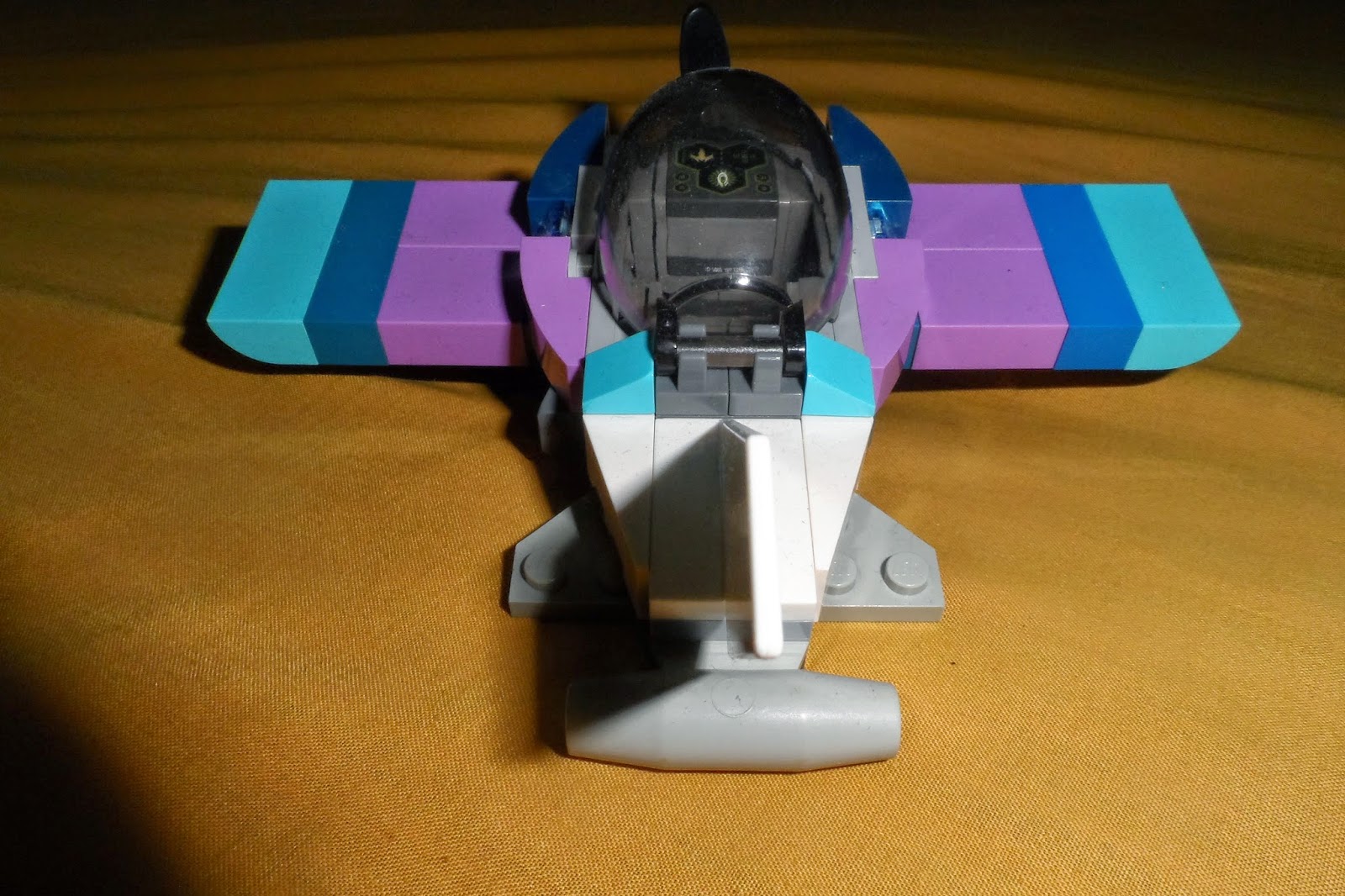 Taleweaver's Brick Stories: Tutorial: MOC Make your own Lego Airplane