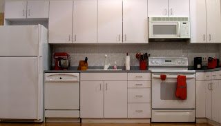 Appleshine: Appleshine: Unpacking a Kitchen (Part 2)