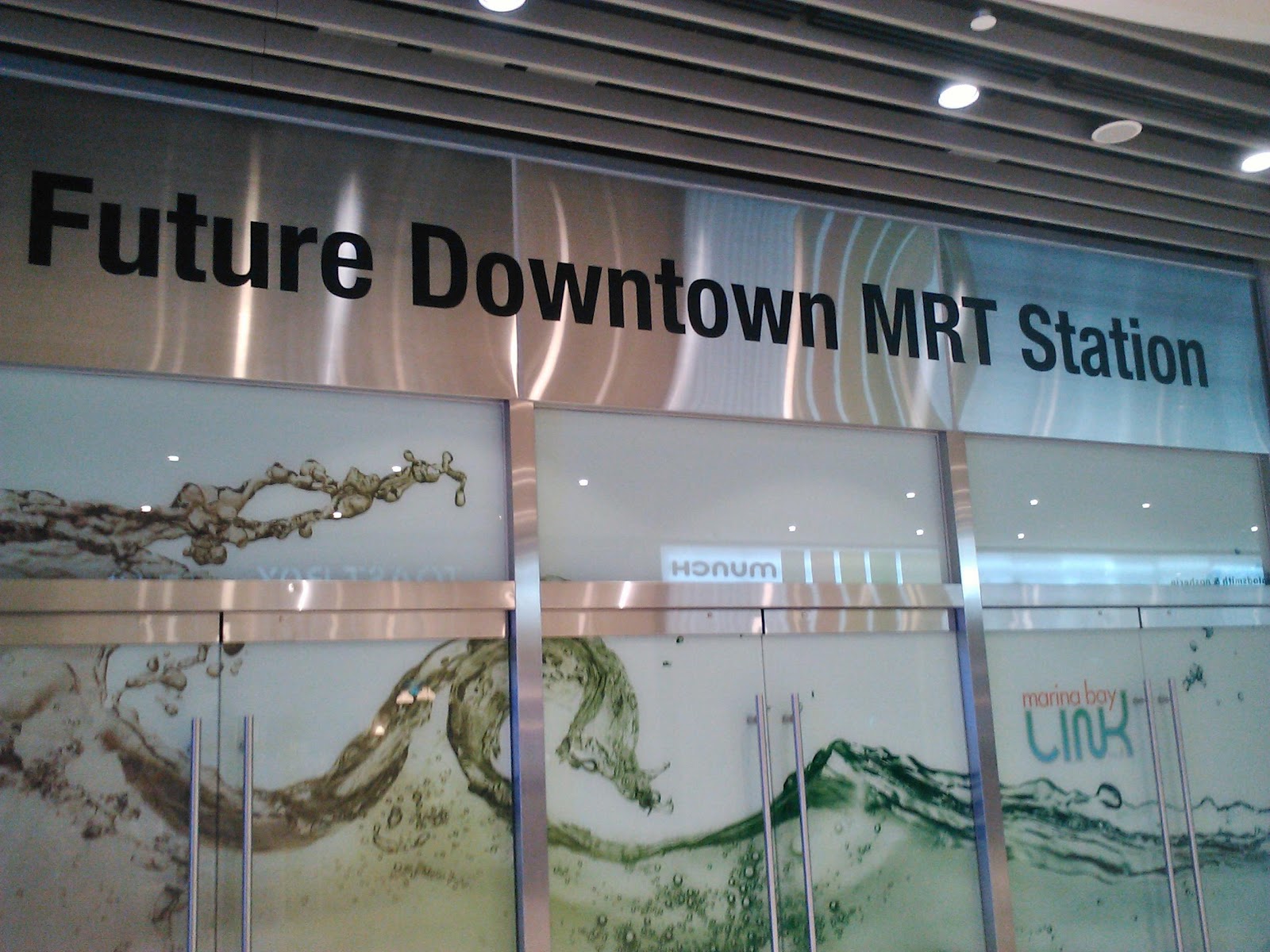 Frenzeelo: Underground Shopping at Marina Bay Link Mall