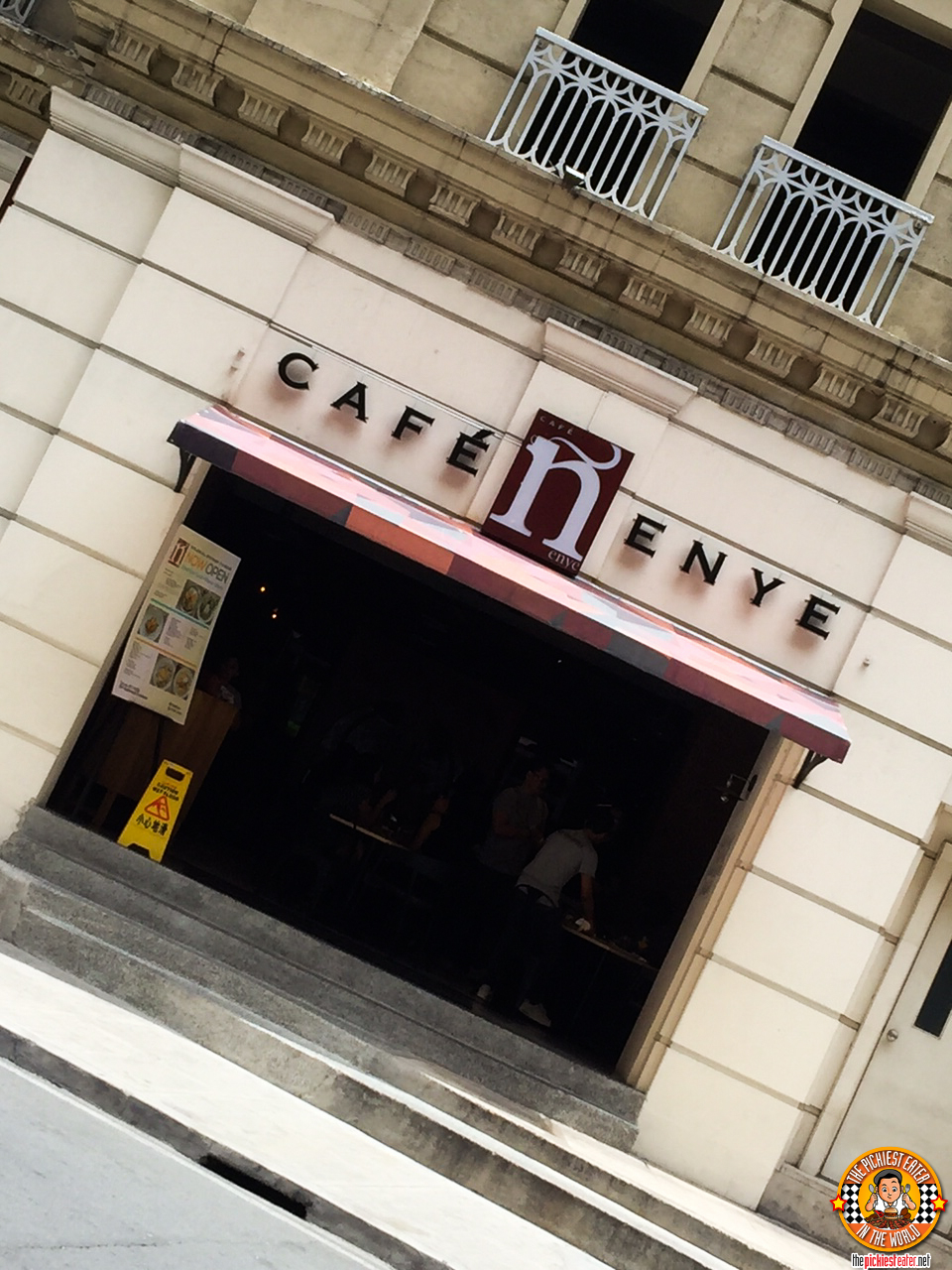 THE PICKIEST EATER IN THE WORLD: BRUNCHING AT CAFE ENYE!