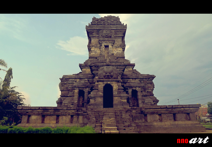 Kemegahan Candi Singosari di Malang | nnoart