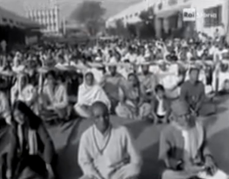 liberameditazione: La perfetta similitudine tra rajneesh ashram e osho ...