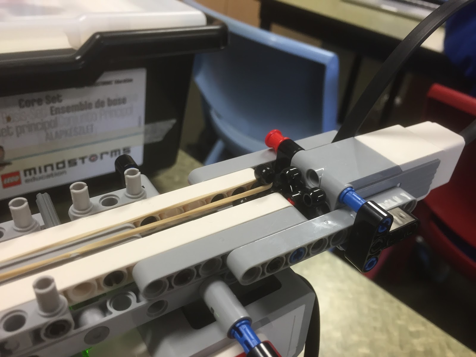 Lego Mindstorms EOD Robot