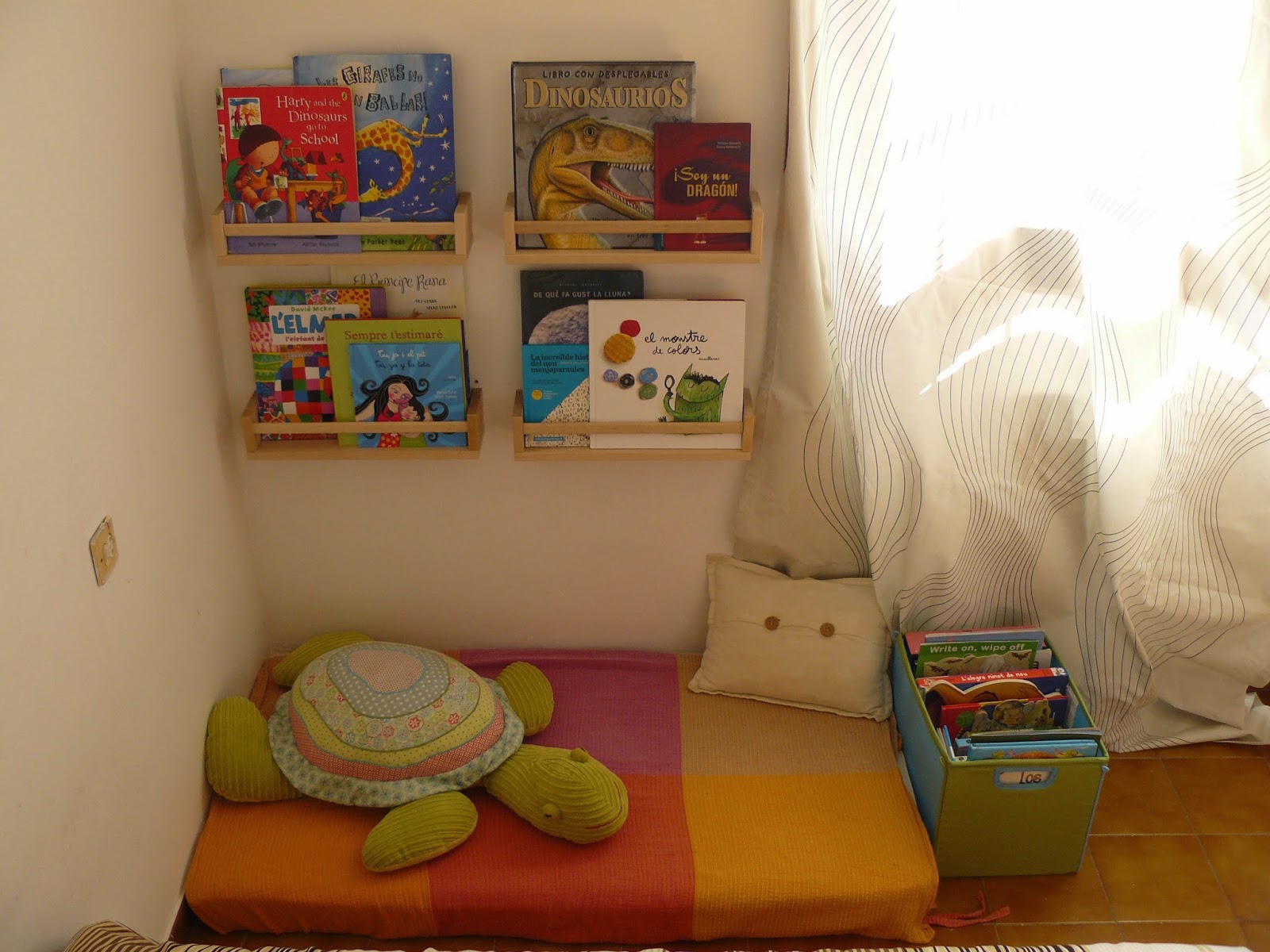 el blog de La Panxamama.: Rincón de lectura infantil