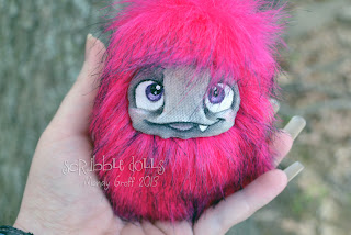 Scribble Dolls: Custom Pocket Fluffs, an Anniversary, and Meet Doodle!
