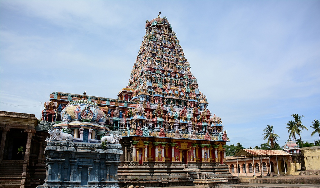 Tamilnadu Tourism: Kampaheswarar Temple, Thirubuvanam