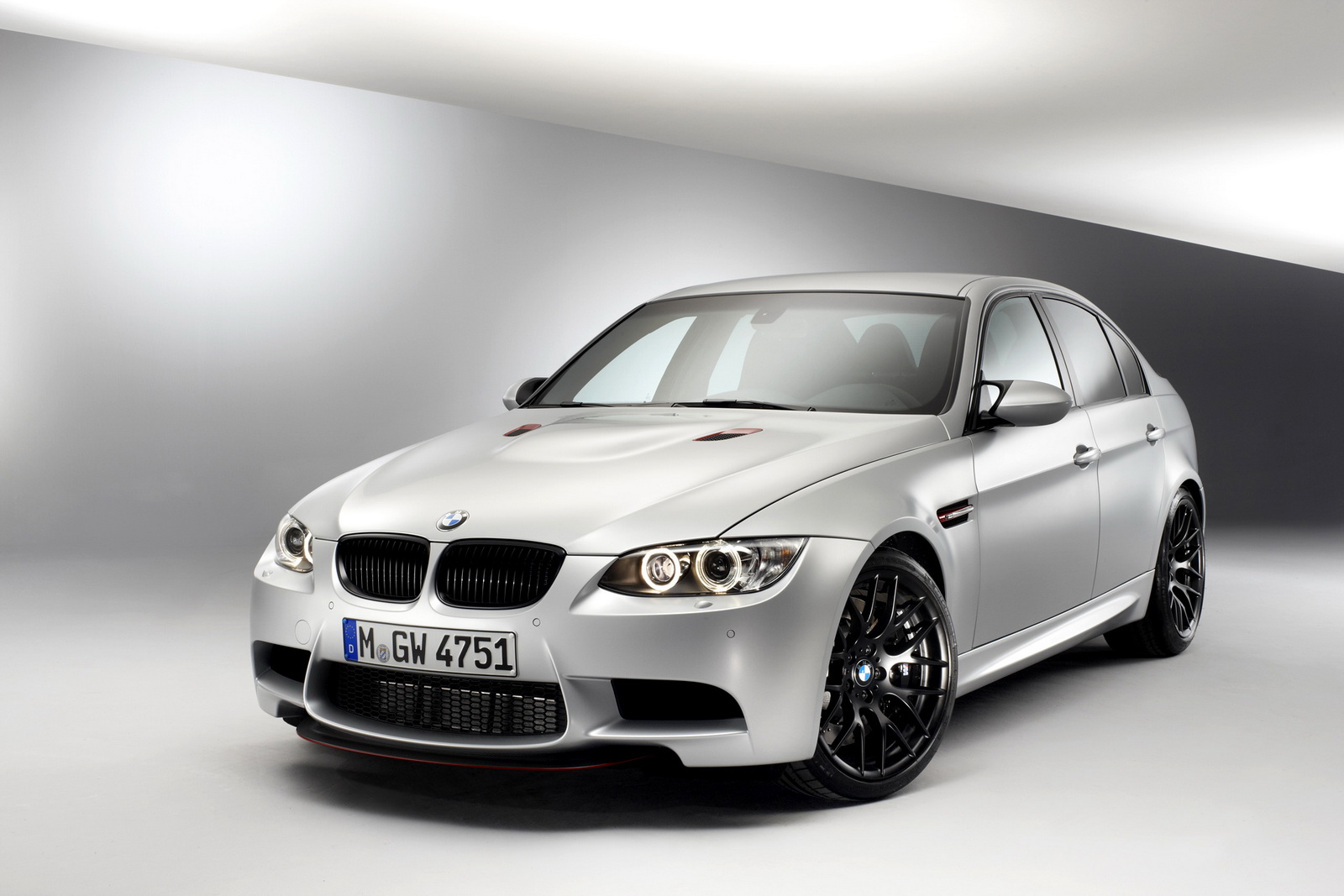 BMW M3 CRT - Limited-edition high-performance sports car from the BMW M ...