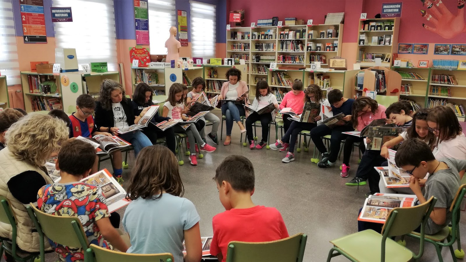 jmanuelgarrido - con teclas y tizas: Un club de lectura de alumnos y ...